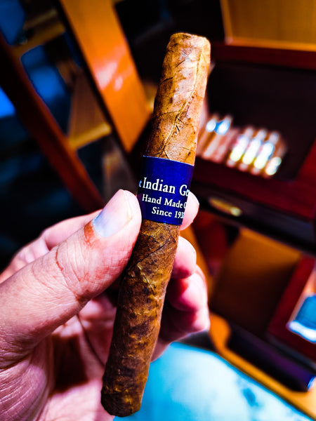 Indian Gentleman Corona Extra (Single Cigar) - www.cigarsindia.in